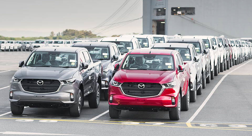 Automotive Logistics Solutions | C.H. Robinson